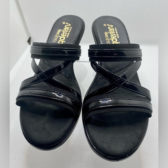 California Magdesians | Shoes | Magdesians Black Fabric And Patent ...